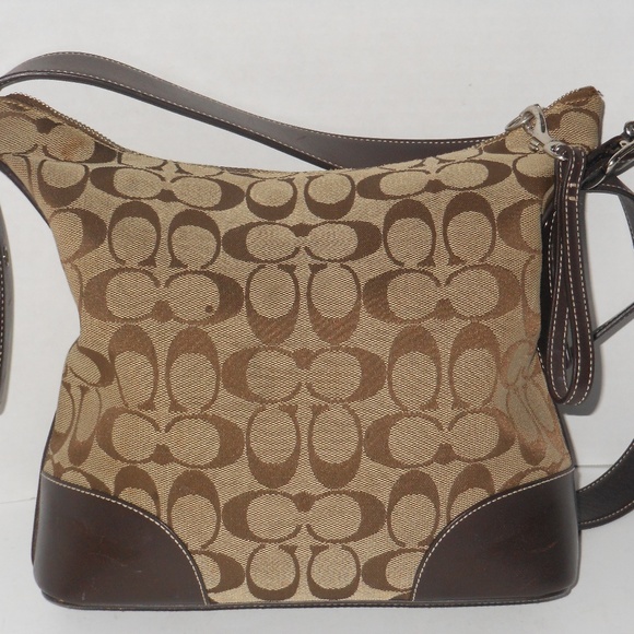Coach | Bags | Coach Signature Print Shoulder Bag | Poshmark